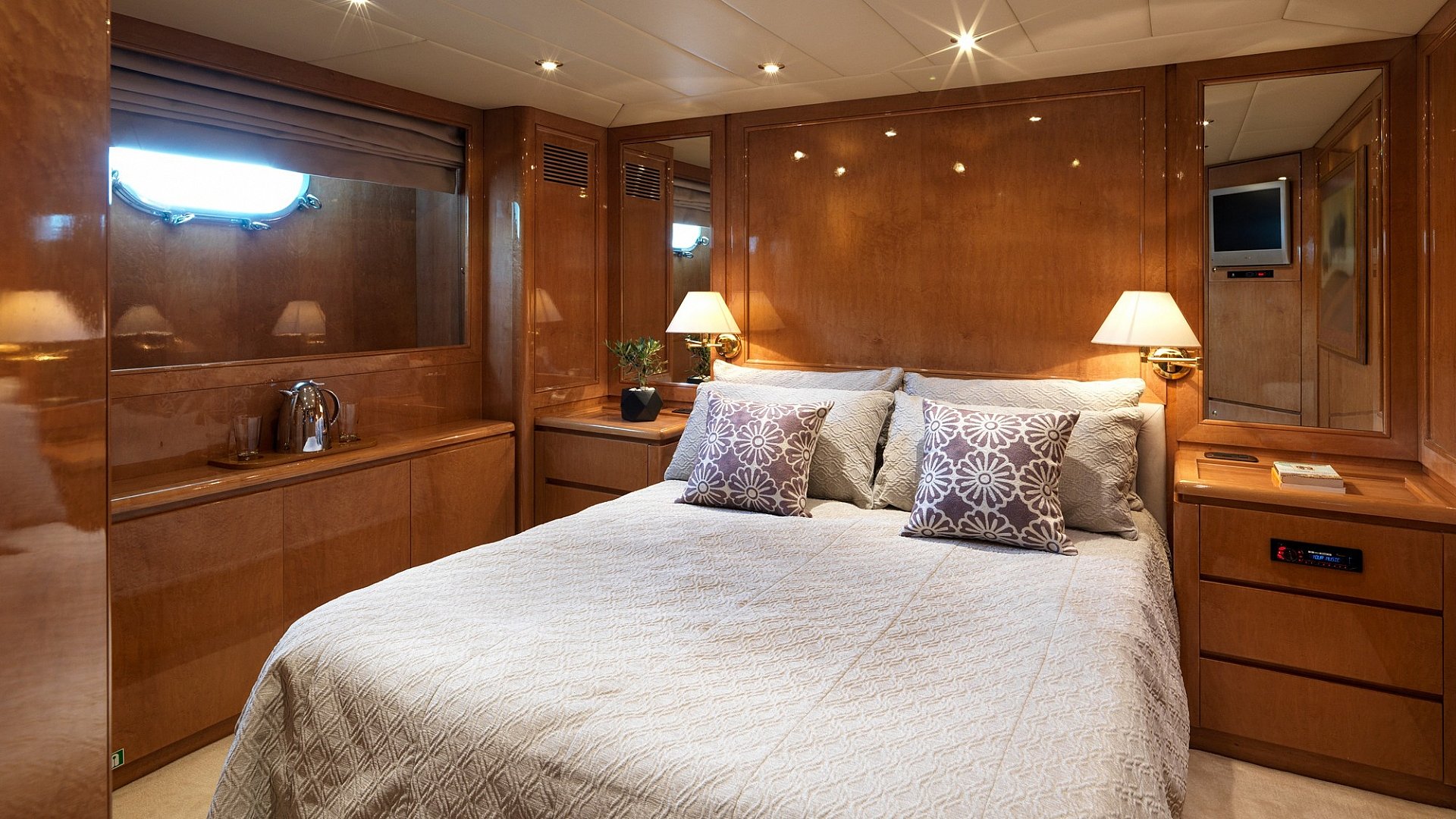 IDYLLE | Rendez-Vous Yachts - Offering World-class yachting experiences.